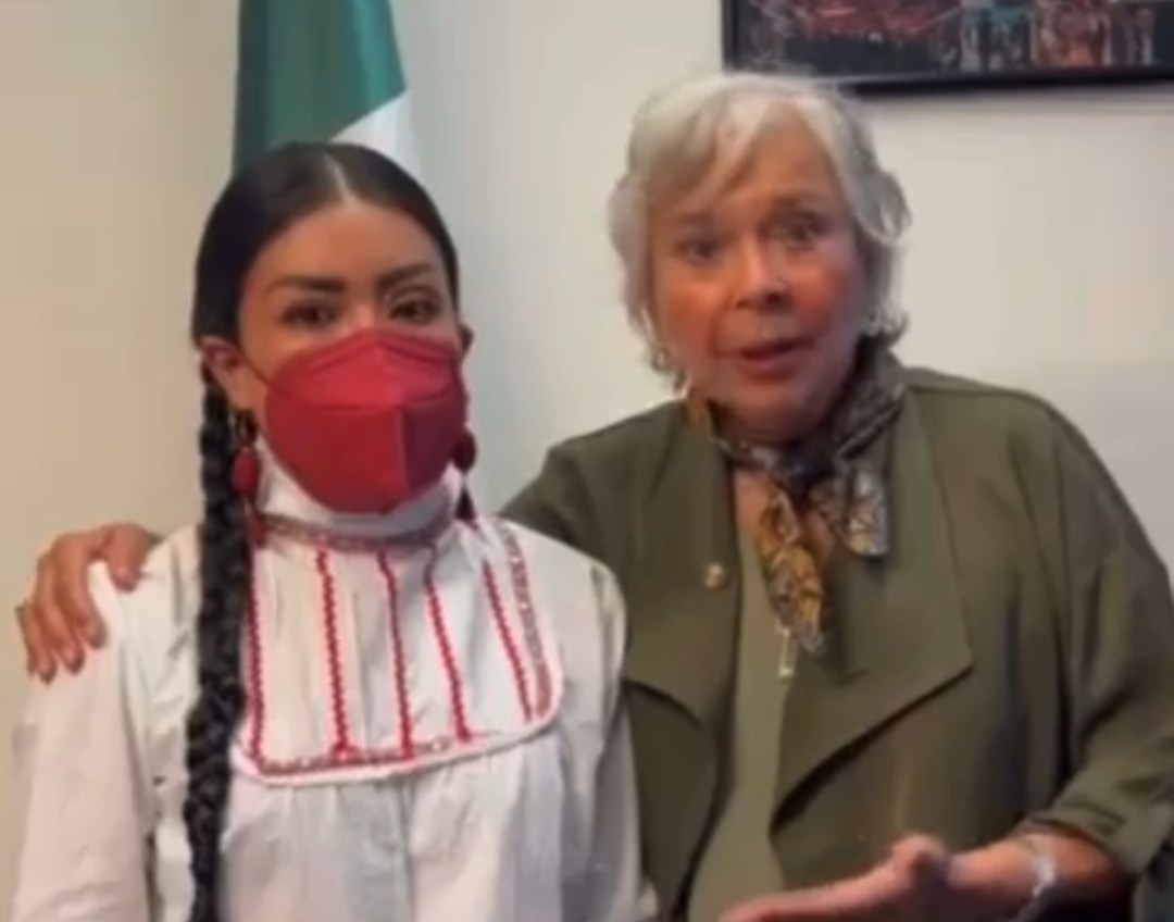 Desesperada por la debilidad de sus argumentos juridicos, saxofonista ...